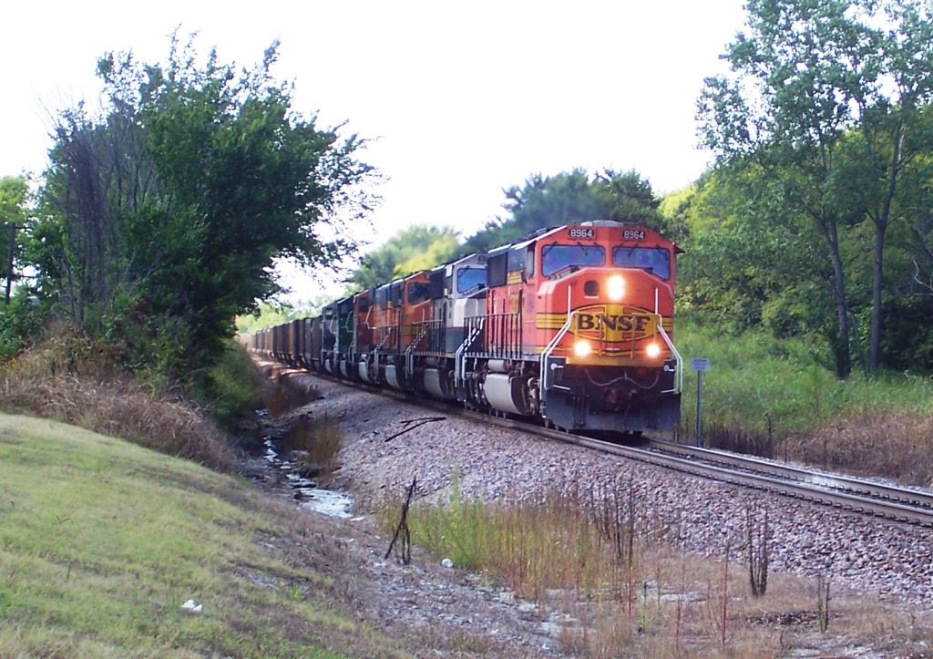 BNSF 8964